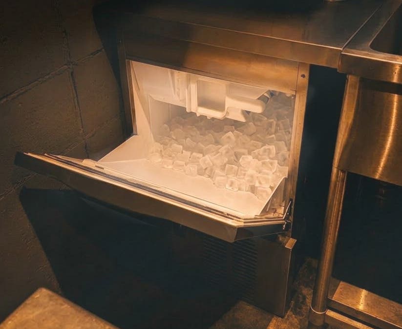 【☆】業務用製氷機の画像1