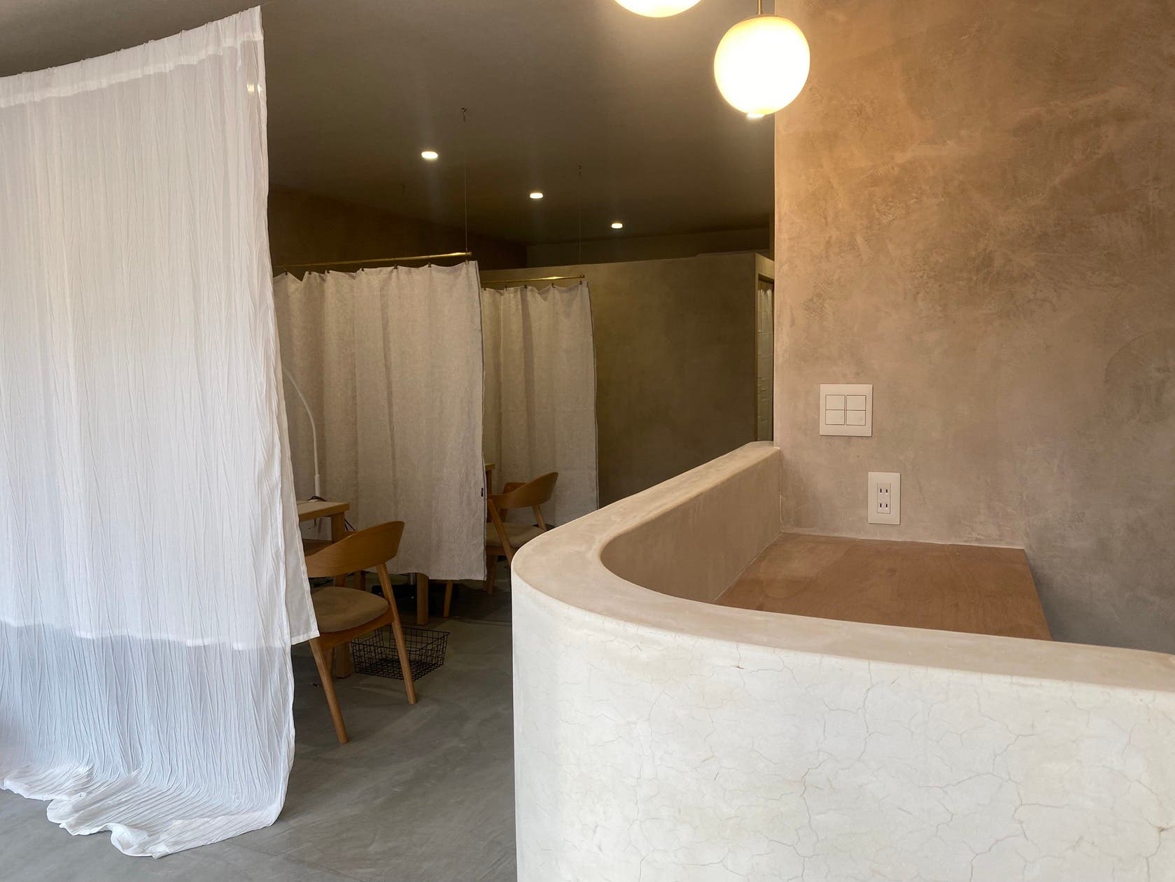 清荒神駅徒歩3分材料設備込みネイルサロンの写真1