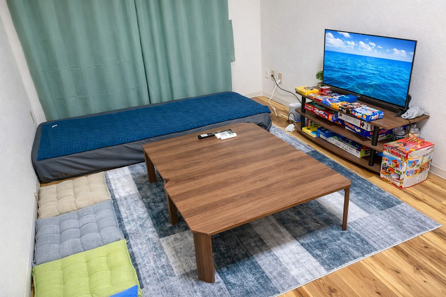 🎲ボードゲーム14種類｜金山駅徒歩5分🚶｜高速Wi-Fi完備📶｜🍳BRUNO＆卓上IH｜🎬映画見放題スペース🔌の写真1