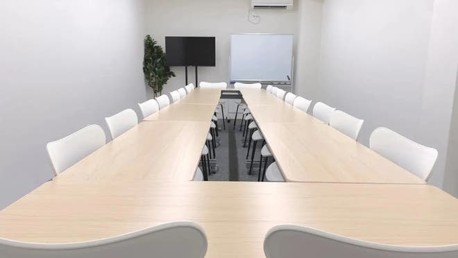 <Leaf京都四条(中会議室)>駅徒歩5分🚃24H🈺Wi-Fi📶プロジェクター🎥会議/セミナー/ワークショップの写真9