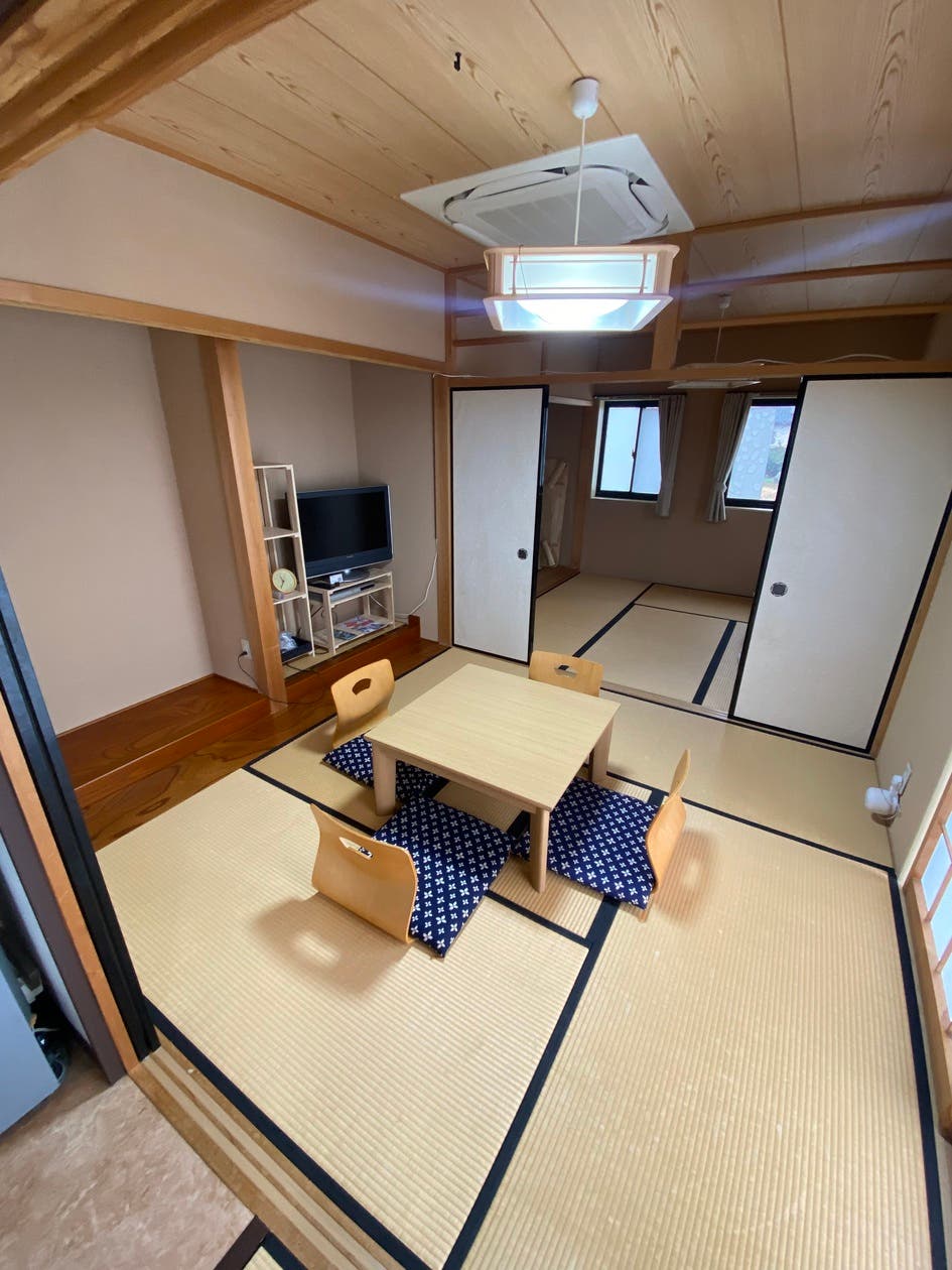 Phase Space【1棟貸切】綺麗な和室♪トイレ・風呂・キッチン・エアコン・テレビ付き！！の写真1