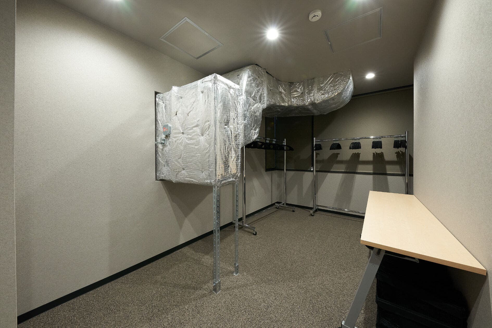 TS新橋5F【新橋駅 徒歩1分】セミナー 研修 パーティー ♥控室あり！ 飲食 OK 無料WiFi 駅近★の写真21
