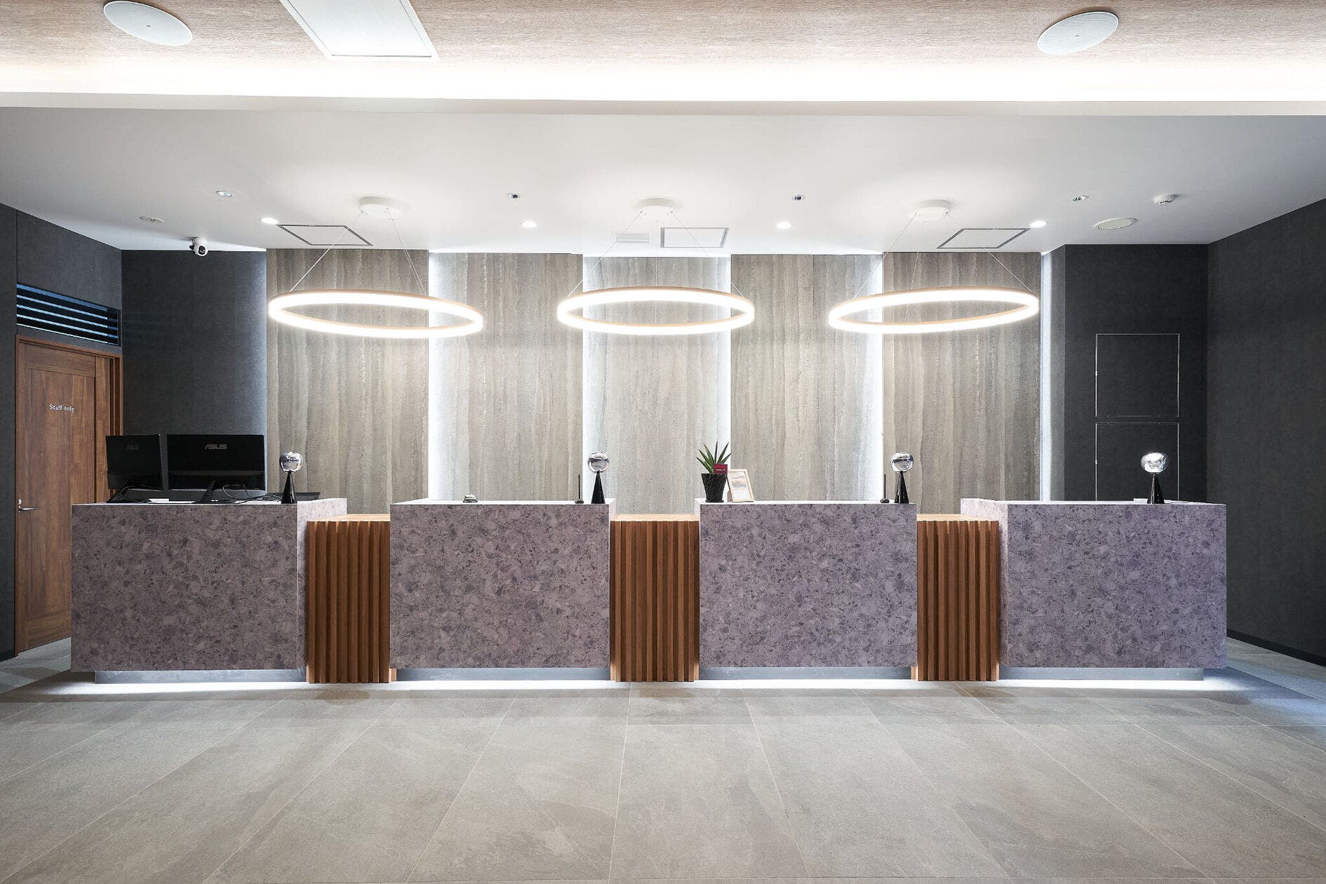 TS新橋5F【新橋駅 徒歩1分】セミナー 研修 パーティー ♥控室あり！ 飲食 OK 無料WiFi 駅近★の写真25