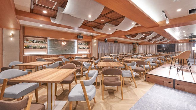 グレパ新橋7F【新橋駅 徒歩1分】パーティ イベント 撮影 ♥控室あり! 飲食 OK 無料WiFi 駅近★の写真1