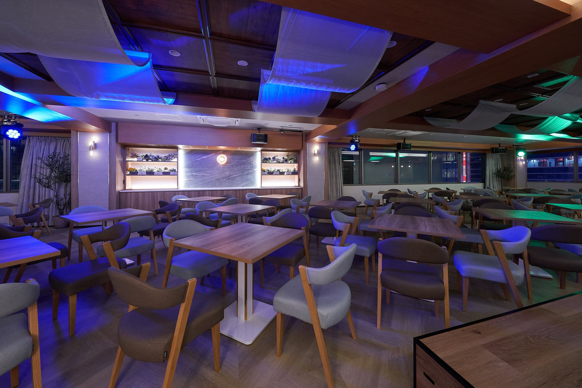 グレパ新橋7F【新橋駅 徒歩1分】パーティ イベント 撮影 ♥控室あり！ 飲食 OK 無料WiFi 駅近★の写真8