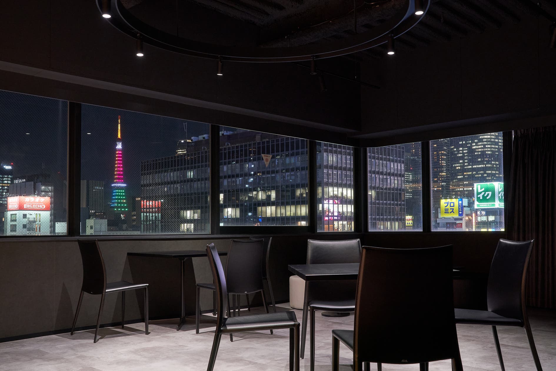 グレパ新橋8F【新橋駅 徒歩1分】パーティ イベント 撮影 ♥控室あり！ 飲食 OK 無料WiFi 駅近★の写真5