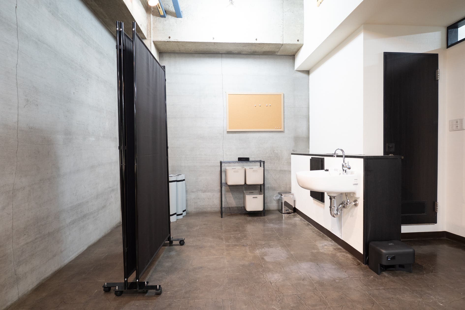 登戸駅から徒歩１分！広々とした50㎡のダンススタジオの写真10