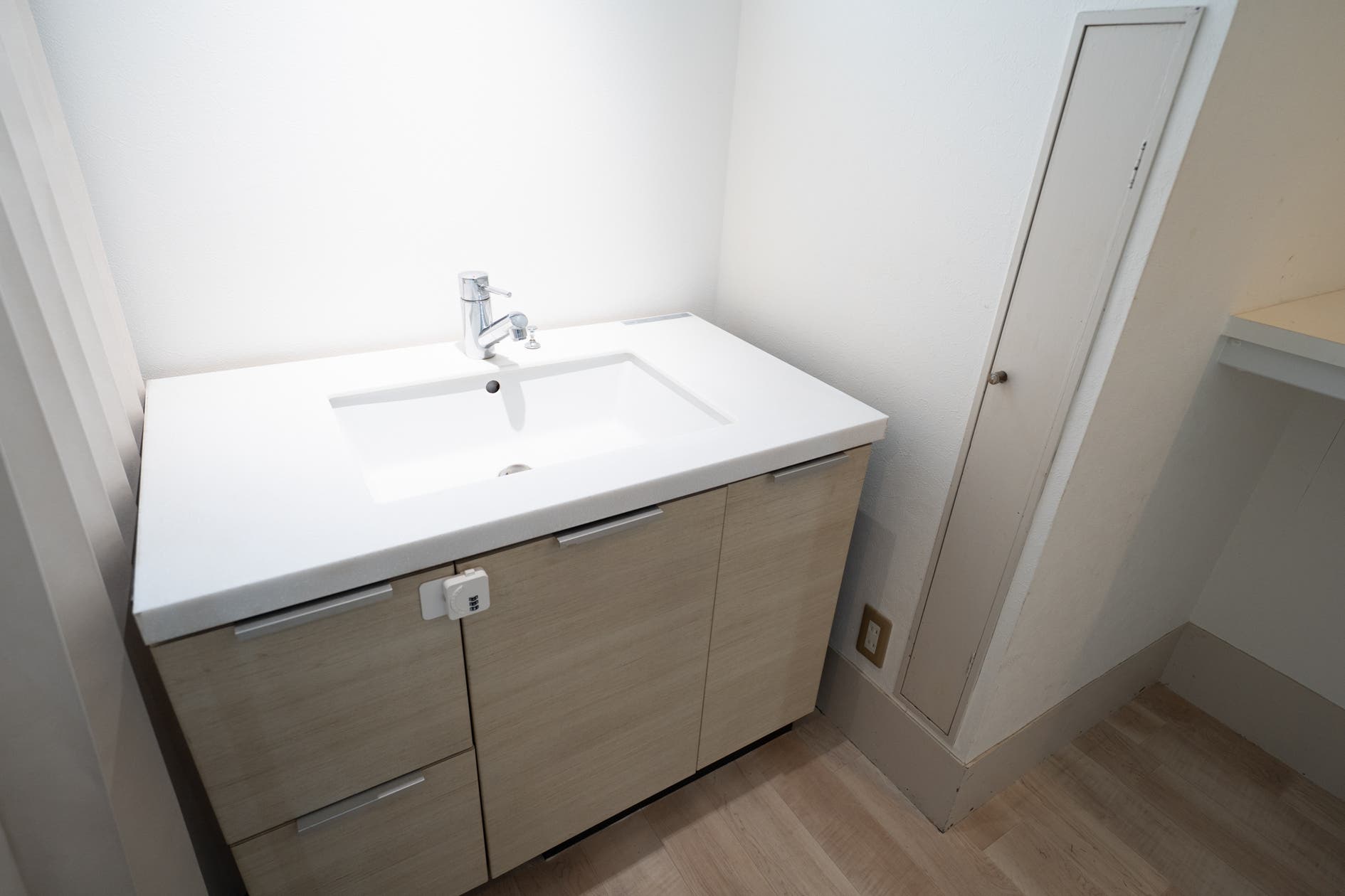 【OPEN記念価格！湘南台駅徒歩3分】大型鏡×綺麗な長方形空間｜ダンス・ヨガ・撮影に最適の写真14