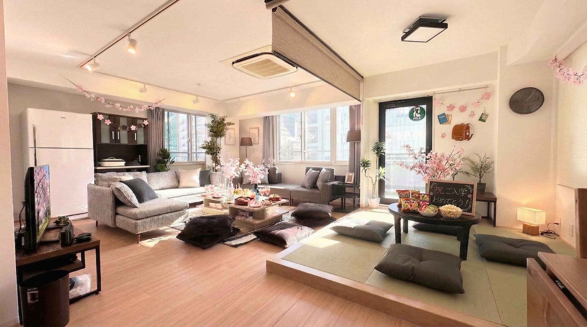 #ウッディGoburin401【新大久保駅/新宿区】駅1分🥳学割🌸誕生日・推し活💓格安💰ケータリング🌸インドア花見の写真1