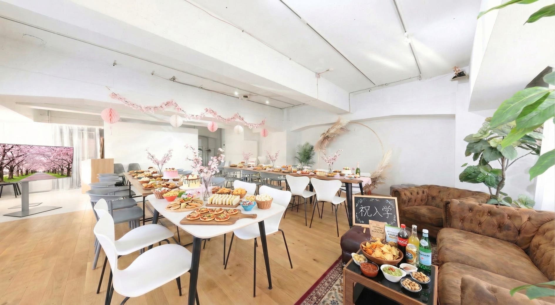 #ババGoburin【高田馬場】駅1分🥳新年会/歓送迎会/学割/撮影/推し活/誕生日/格安/ケータリング/インドア花見🌸の写真1