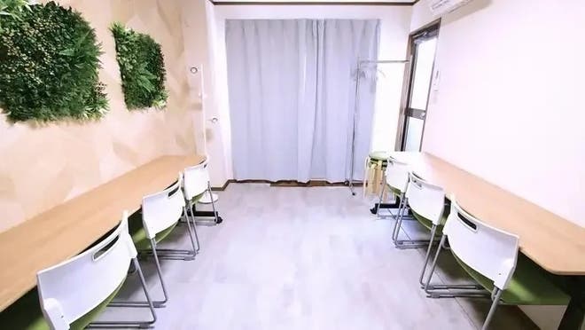 <Leaf京都(小会議室)>京都駅徒歩4分🚃24H🈺Wi-Fi📶モニター🖥️会議/鑑賞会/ワークショップの写真3