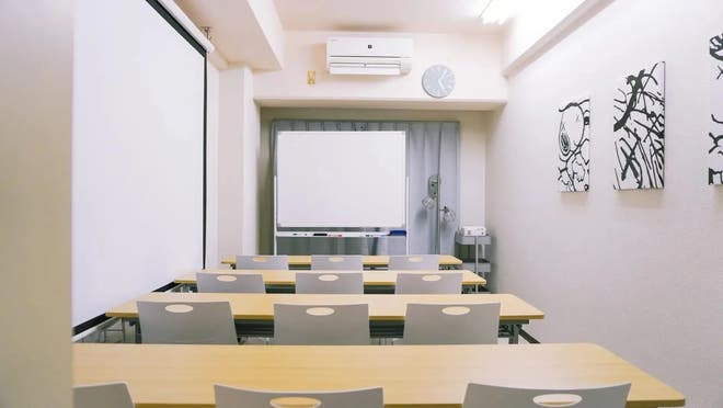 <Leaf四条烏丸(小中会議室)>駅徒歩2分🚃12名収容🪑24H🈺Wi-Fi📶モニター🖥️会議/勉強会/ワークショップの写真6