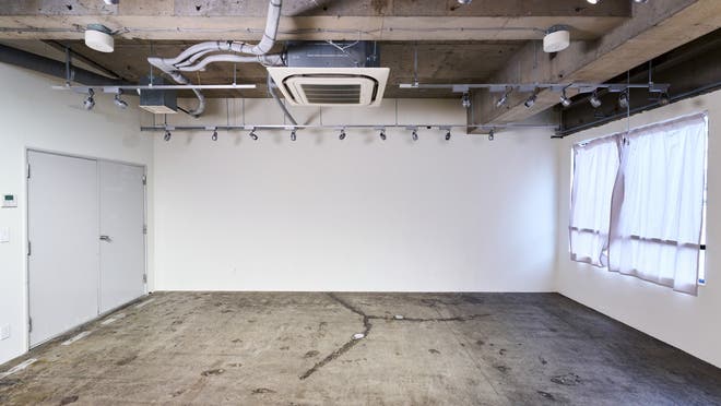 【Node 207】池尻大橋・大橋会館|クリエイティブな熱量が交差する、アトリエ型撮影・展示空間の写真2