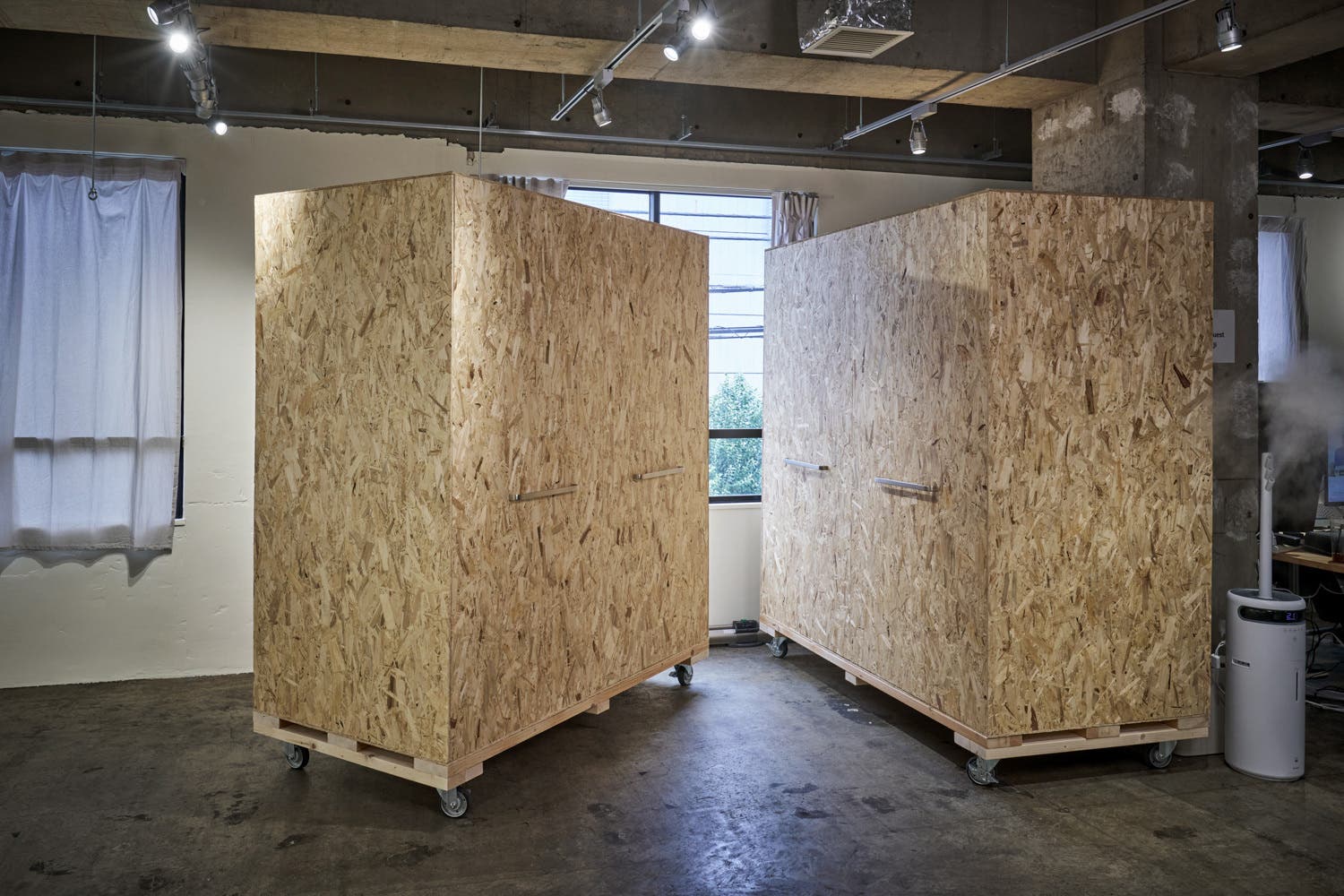 【Node 207】池尻大橋・大橋会館｜クリエイティブな熱量が交差する、アトリエ型撮影・展示空間の写真7