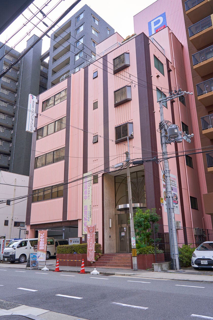 【大阪北区】最安級1,000円/h～持ち込み特化グリーンバックスタジオ！配信・撮影・コスプレ・ペット対応の写真6