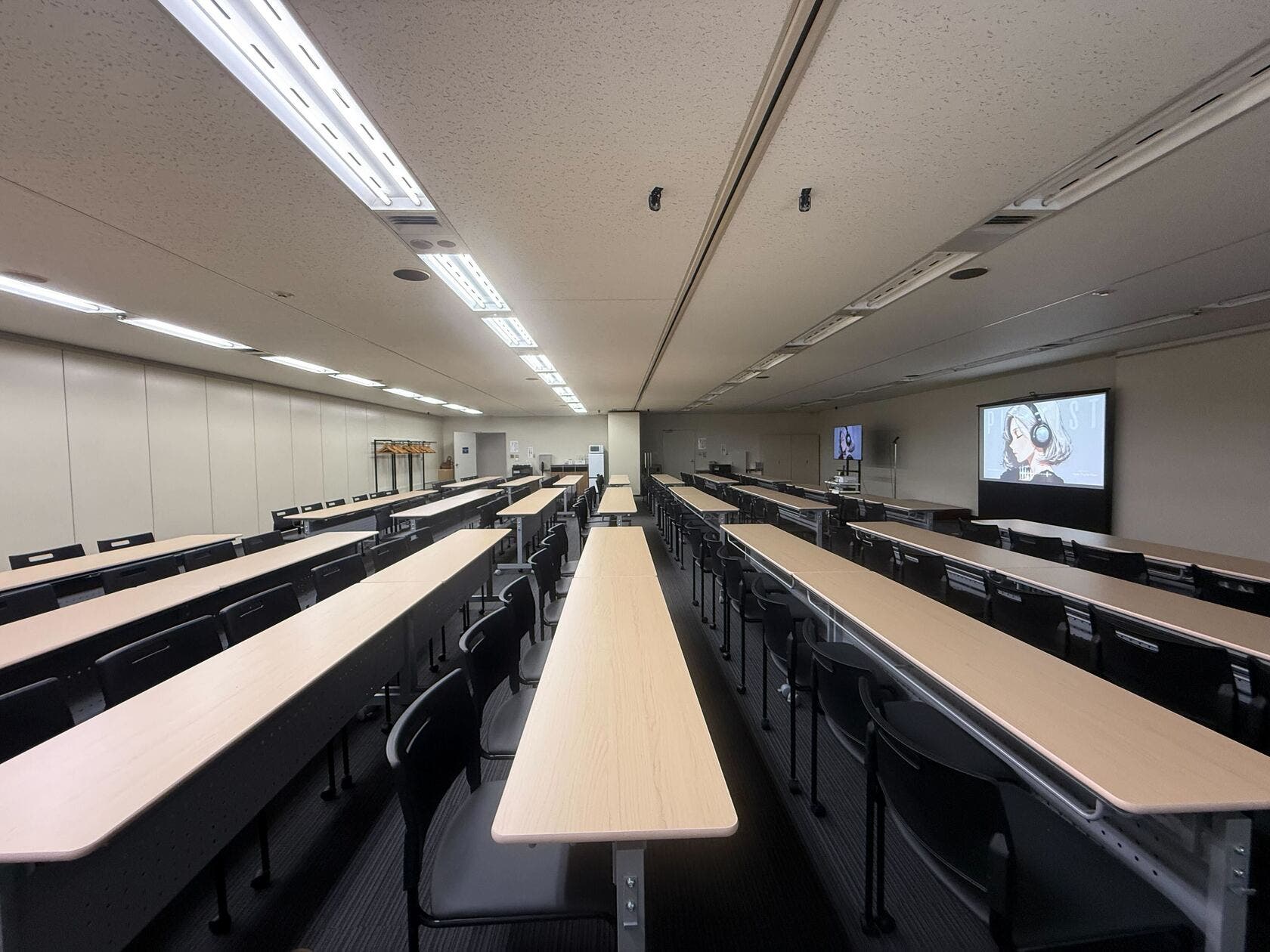 スペモ💻大通駅徒歩3分🚶会議💻ワークショップ📖勉強会👨‍🏫撮影🎥交流会📖845_SHIMZ WORK 札幌の写真6