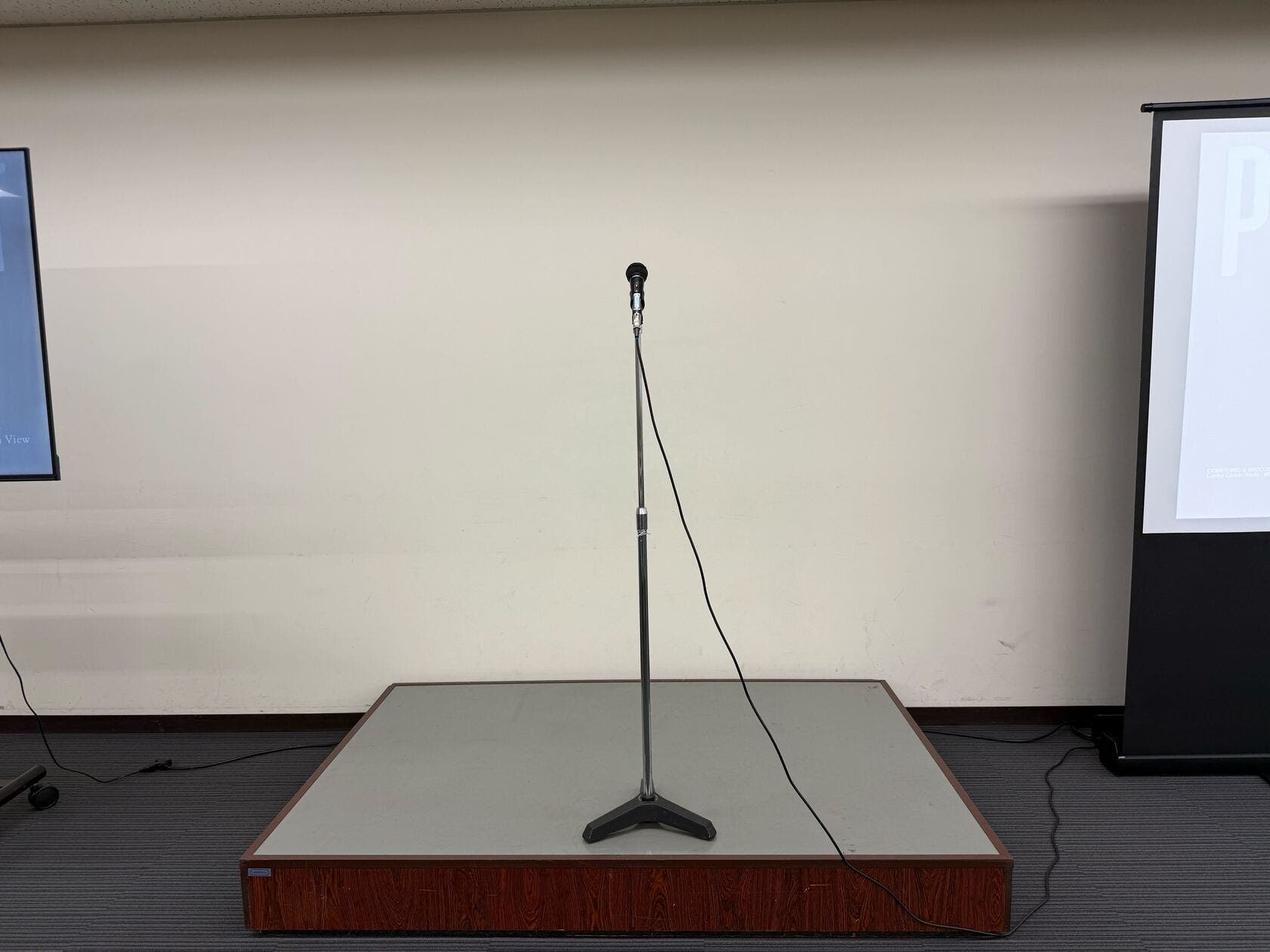 スペモ💻大通駅徒歩3分🚶会議💻ワークショップ📖勉強会👨‍🏫撮影🎥交流会📖845_SHIMZ WORK 札幌の写真9