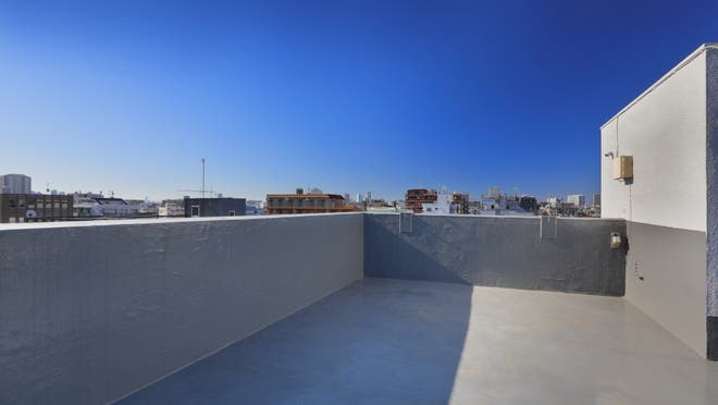 「4階建てビルの屋上」と「4階スペース」の撮影ロケーションの写真4