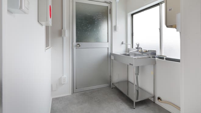 「4階建てビルの屋上」と「4階スペース」の撮影ロケーションの写真15