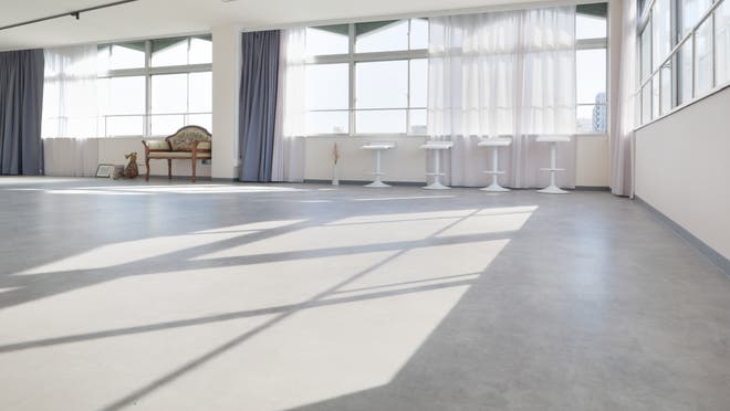 「4階建てビルの屋上」と「4階スペース」の撮影ロケーションの写真26