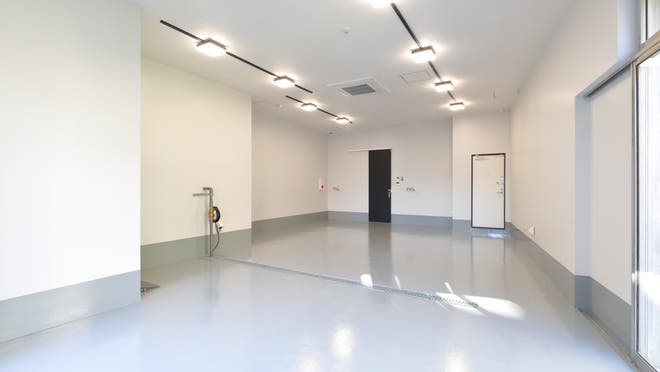 車両の乗り入れが可能なモーターピット仕様のロケ地。の写真6