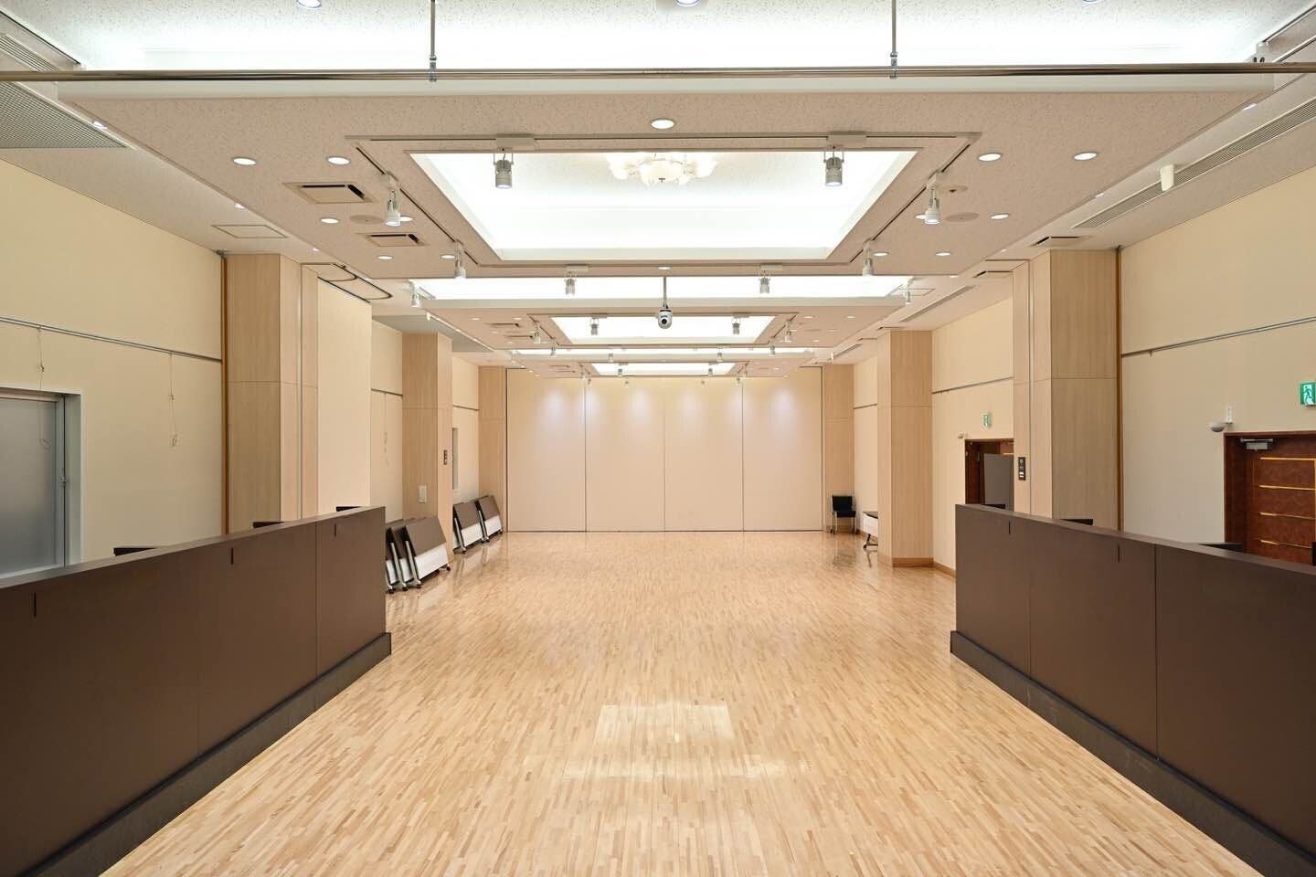 大阪市阿波座駅より徒歩10分ホール、最大面積約275㎡・最大収容80人、音響設備・机・椅子・wi-fi完備、展示会・説明会最適の写真4