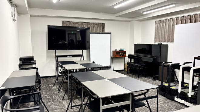 【1階】早稲田駅徒歩3分の貸会議室・レンタル・イベントスペースの写真1