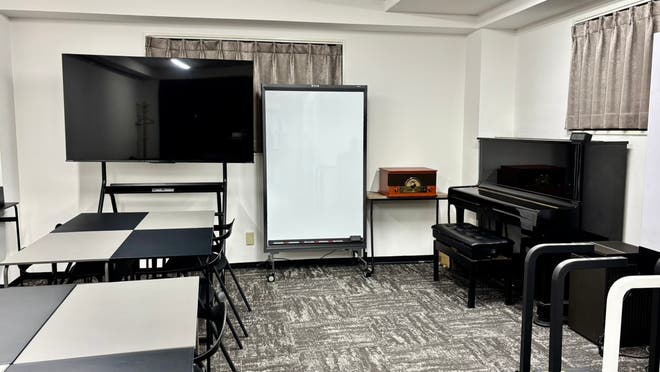 【1階】早稲田駅徒歩3分の貸会議室・レンタル・イベントスペースの写真2