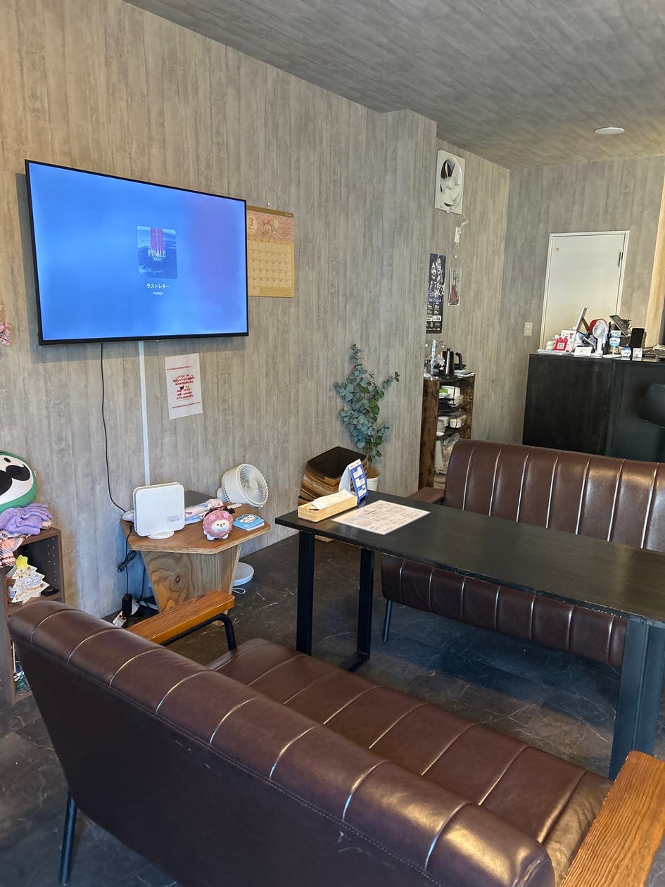 赤羽駅、志茂駅から徒歩7分のワインバーの写真1