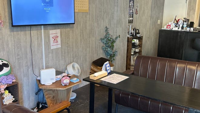 赤羽駅、志茂駅から徒歩7分のワインバーの写真1