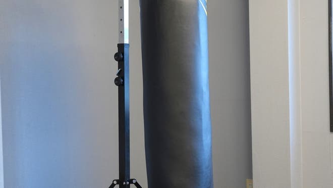 24H営業【日本初 Century BOB 蹴り放題】サンドバッグ,グローブ,ミット完備!手ぶらで24時間格闘技・フィットネスの写真7