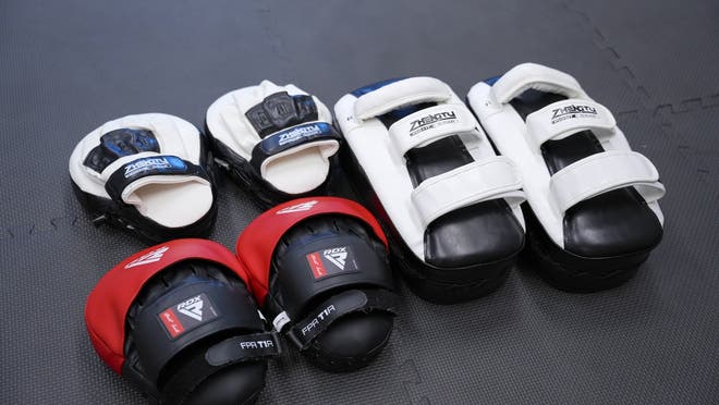 24H営業【日本初 Century BOB 蹴り放題】サンドバッグ,グローブ,ミット完備!手ぶらで24時間格闘技・フィットネスの写真9