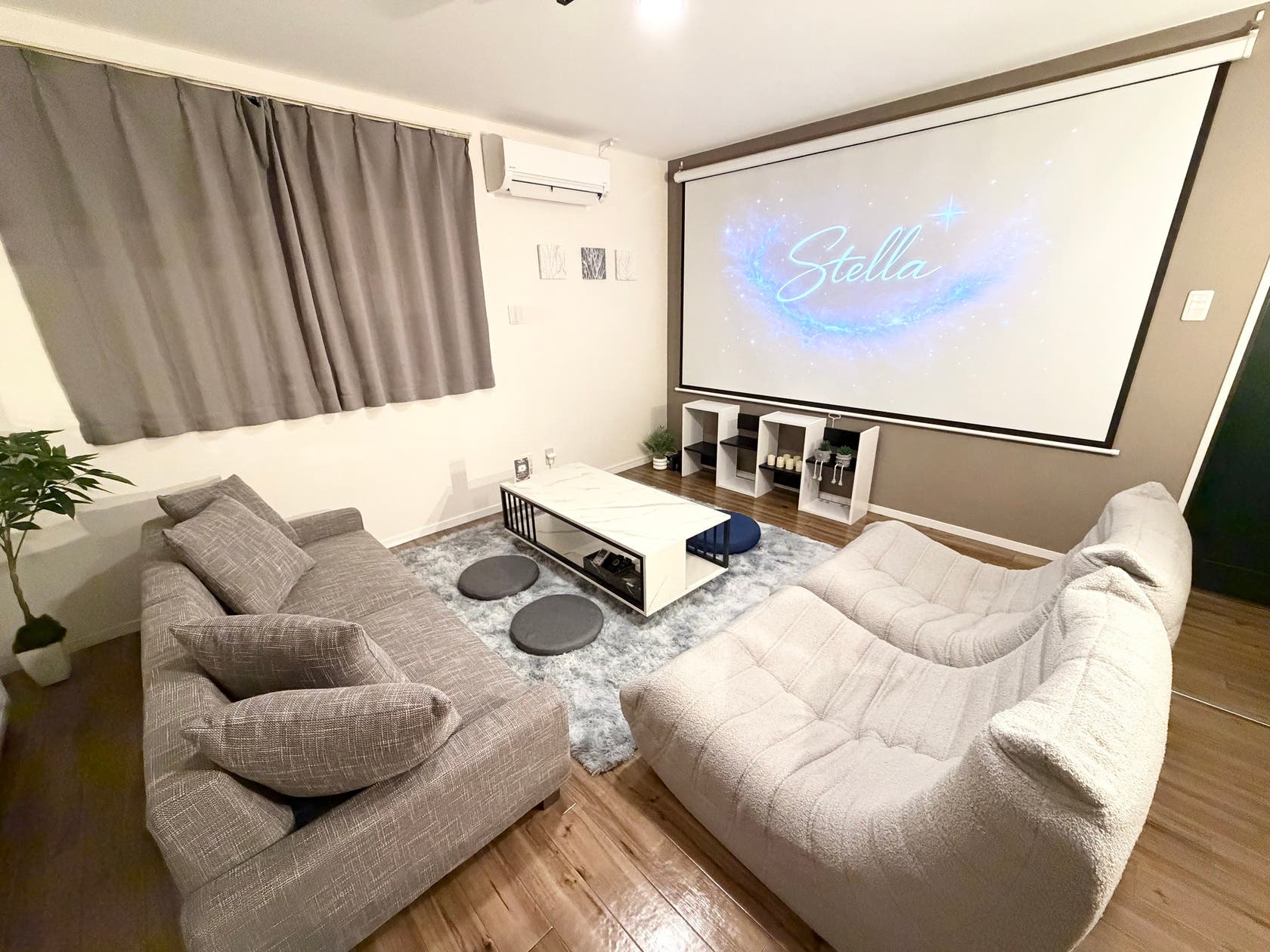 ㊗️新規オープン‼️心斎橋駅からすぐ✨落ち着いた空間で映画鑑賞🎥120型大型スクリーン⭐️パーティー🌟ママ会🌿歓送迎会🎊の写真2