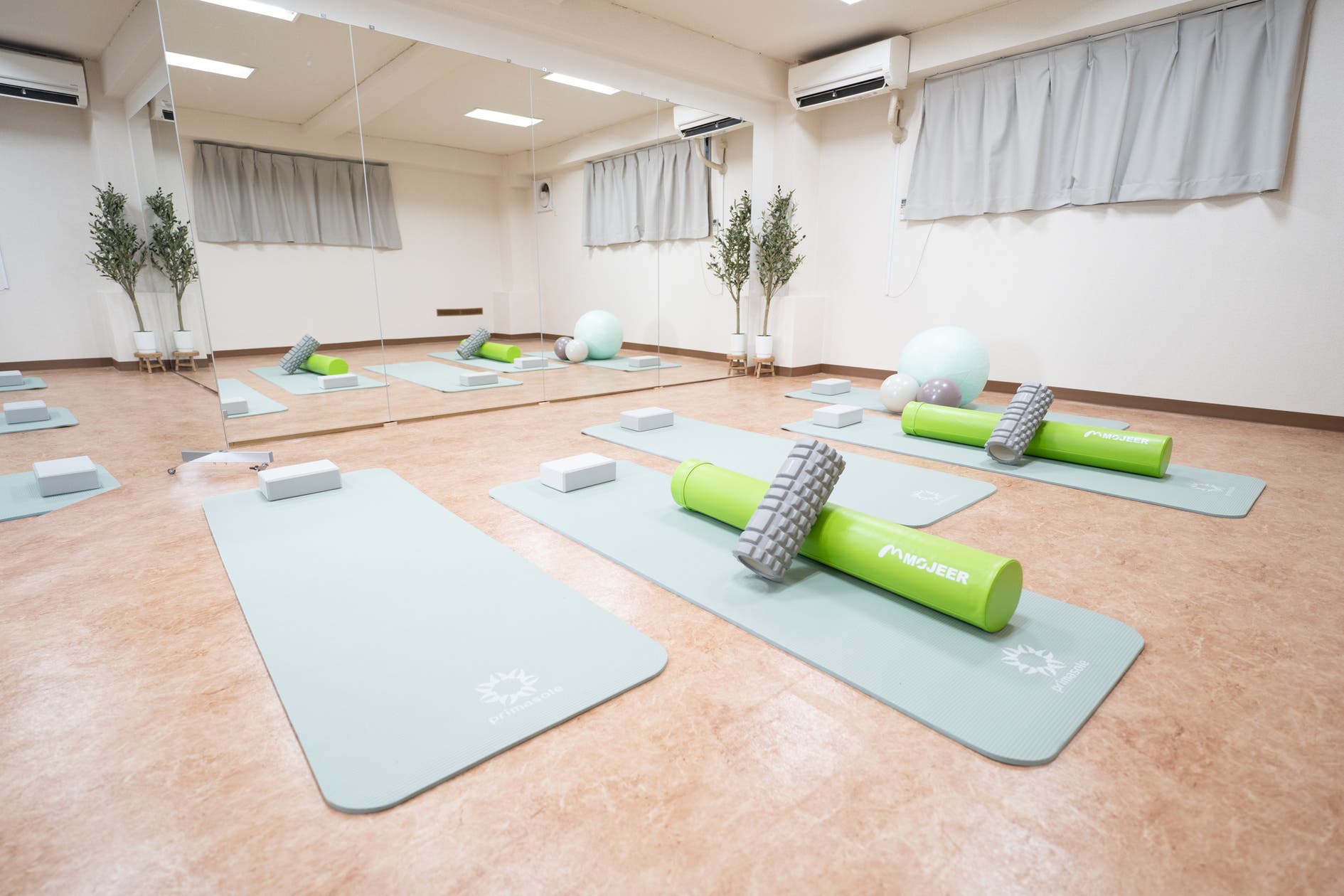 【🎉オープン特価🎉】41㎡・最大15名｜高円寺駅7分｜ダンス・稽古・撮影などができる1階スタジオ｜備品は全て無料貸出！の写真2