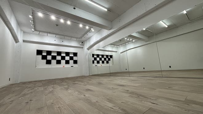 豊中・柴原エリア|ダンス・ヨガ・トレーニング対応レンタルスタジオの写真1