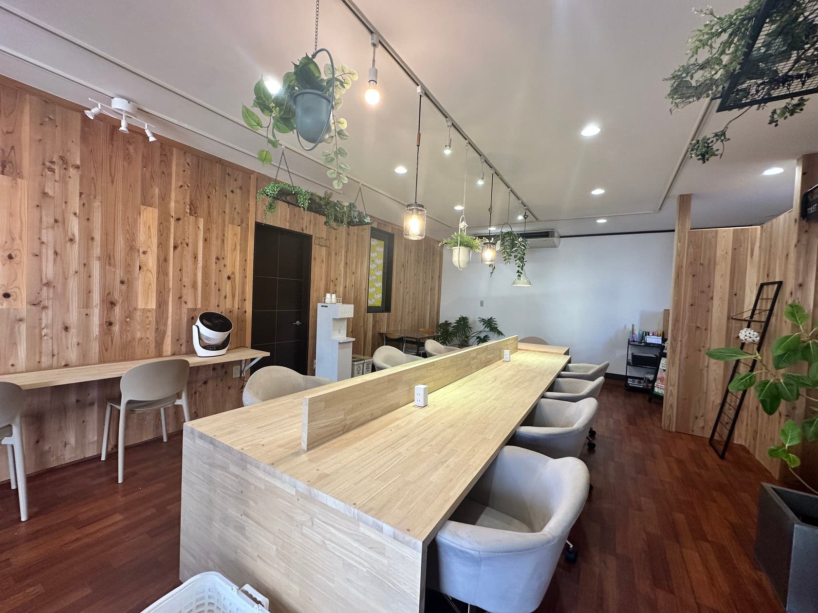 【志津駅北口から徒歩5分】最大14名◎ワークショップ・懇親会にも最適なレンタルスペース1F(別館)の写真3