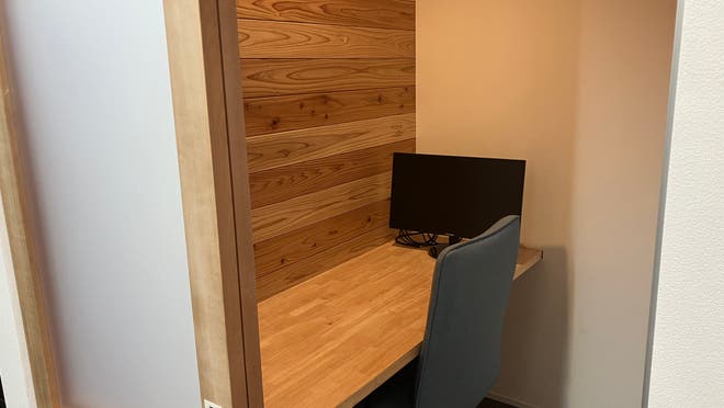 【志津駅北口から徒歩5分】Web会議・作業に最適|1名用テレカンブース(半個室) №3の写真2