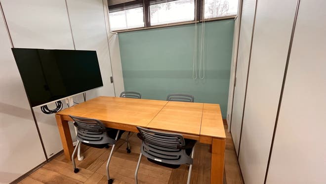 【志津駅北口から徒歩5分】4名まで利用可能|MeetingRoom No.1(半個室)※2室予約で8名まで利用可の写真1