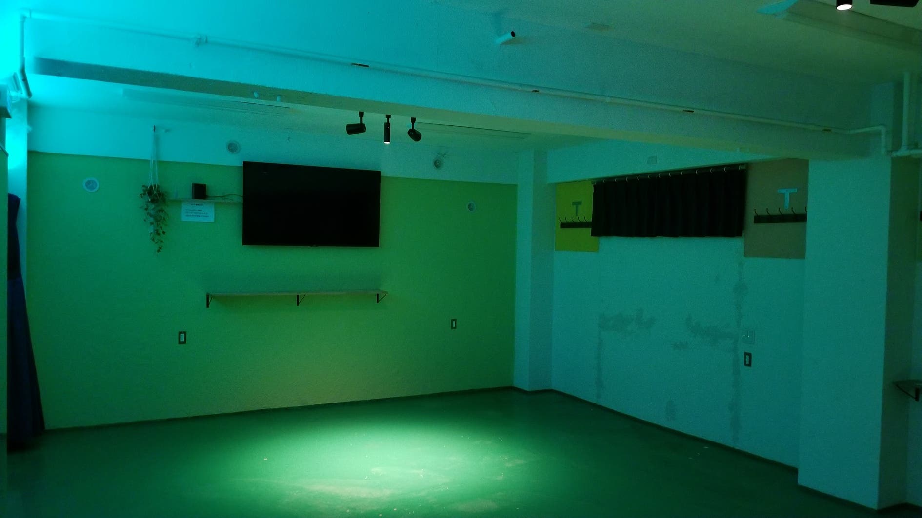 大久保駅北口から徒歩１分のダンススタジオの写真8