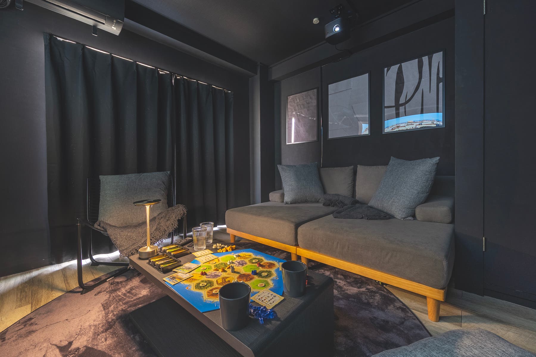 スペモ🎥鶯谷駅徒歩2分🚶‍♀️まったりデート💝プライベートな映画鑑賞🎬️プロジェクター🎞️846_CINEMA鶯谷の写真7