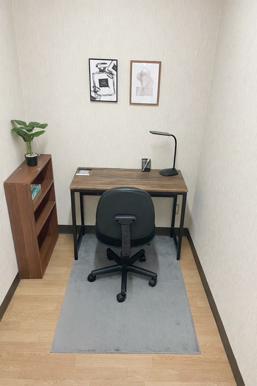 【オープン記念価格】福山駅前 North Space 大黒町｜1人用個室｜作業・勉強の写真2