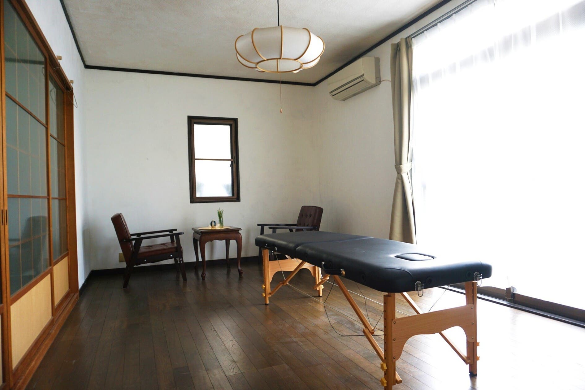 ★阪神尼崎駅徒歩5分、施術台付き★の写真2