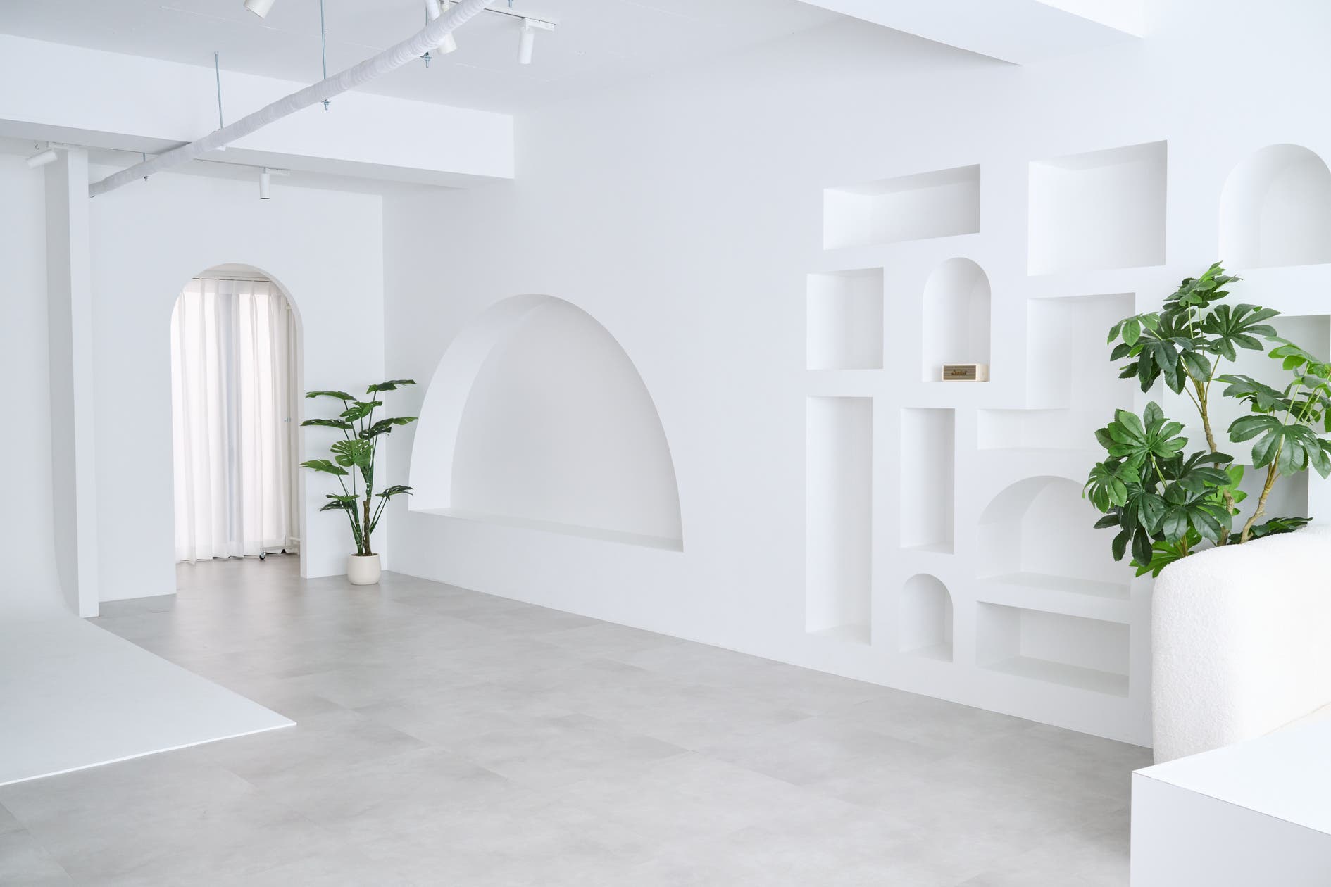 渋谷近くある、白い空間で使いやすい撮影スタジオの写真2