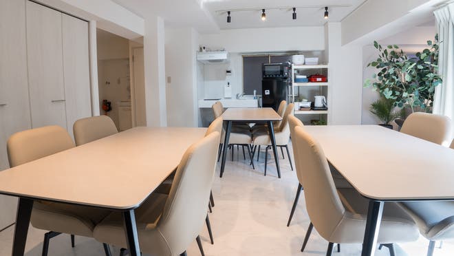 浜松町駅徒歩5分🚶♂️最大12名◎交流会・懇親会に最適✨女子会・推し活・歓送迎会🍃プロジェクター有🎥コスプレ撮影📷の写真23