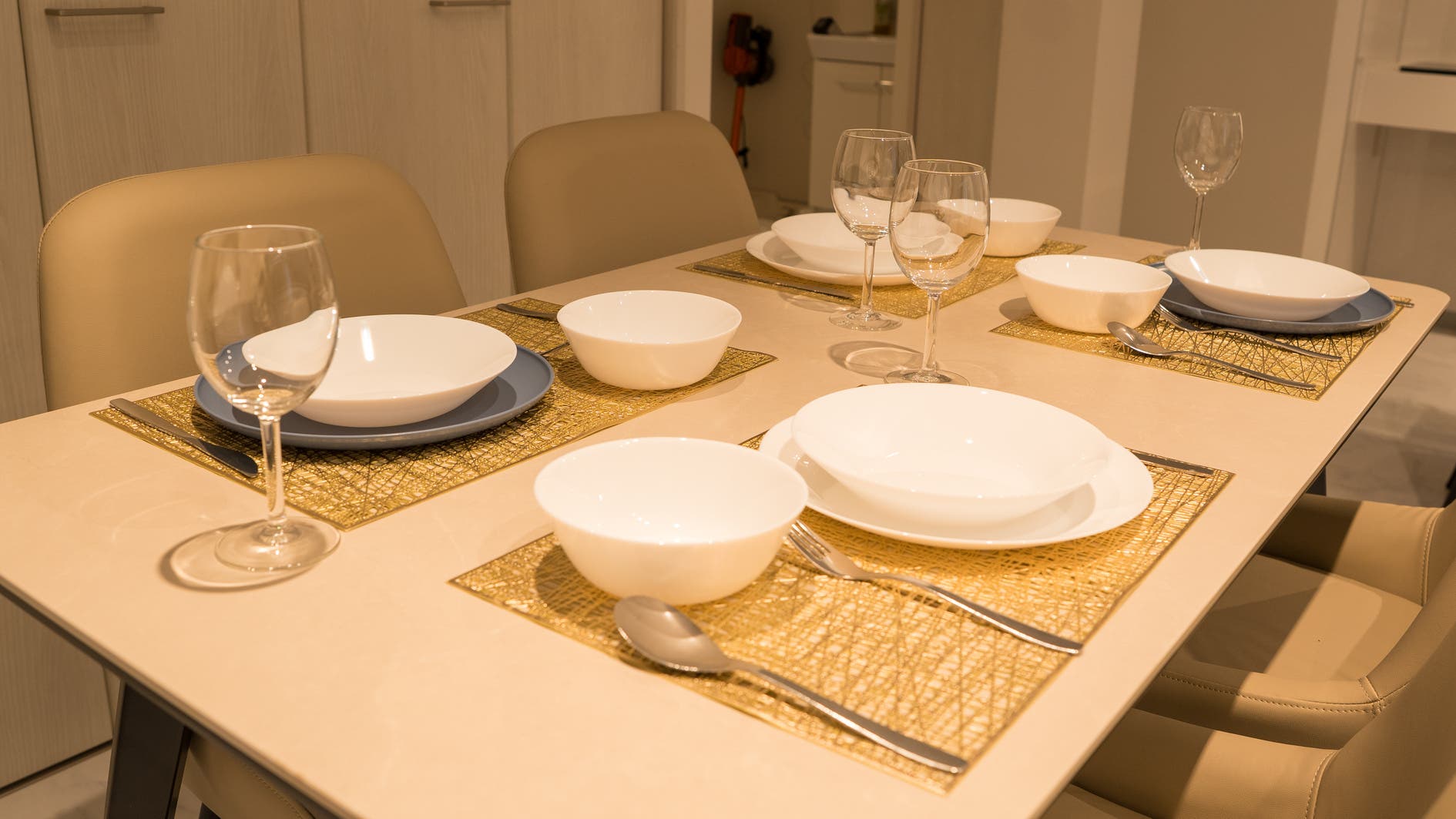 浜松町駅徒歩5分🚶‍♂️最大12名◎交流会・懇親会に最適✨女子会・推し活・歓送迎会🍃プロジェクター有🎥コスプレ撮影📷の写真19