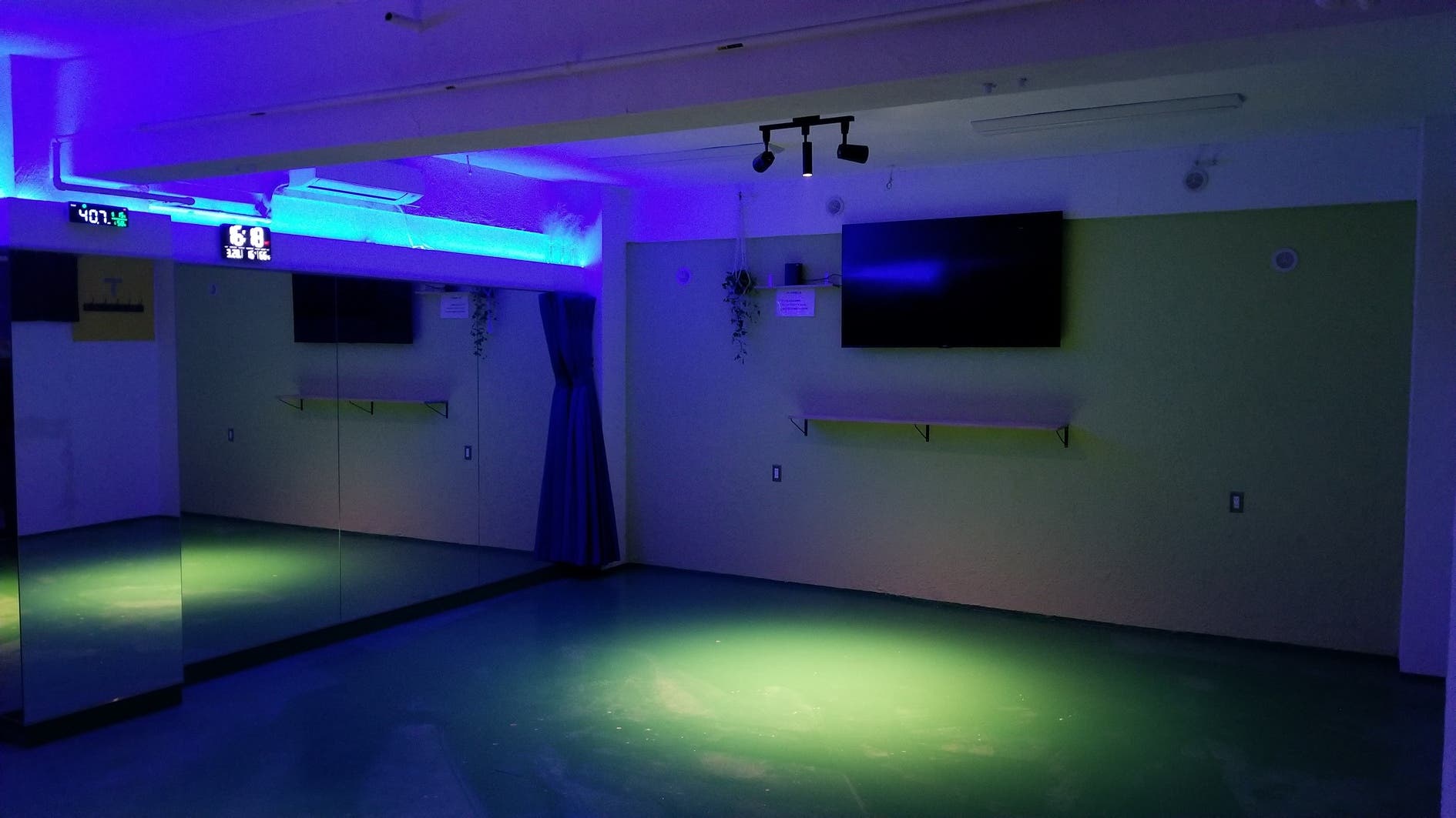 大久保駅北口から徒歩１分のダンススタジオの写真8