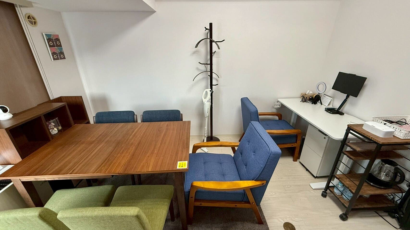 【渋谷駅 徒歩5分】駅近の貸会議室✨WIFI📶モニター有・WEB会議🍃面接・面談💻MTG・打ち合わせ🌟作業・勉強会✨の写真12