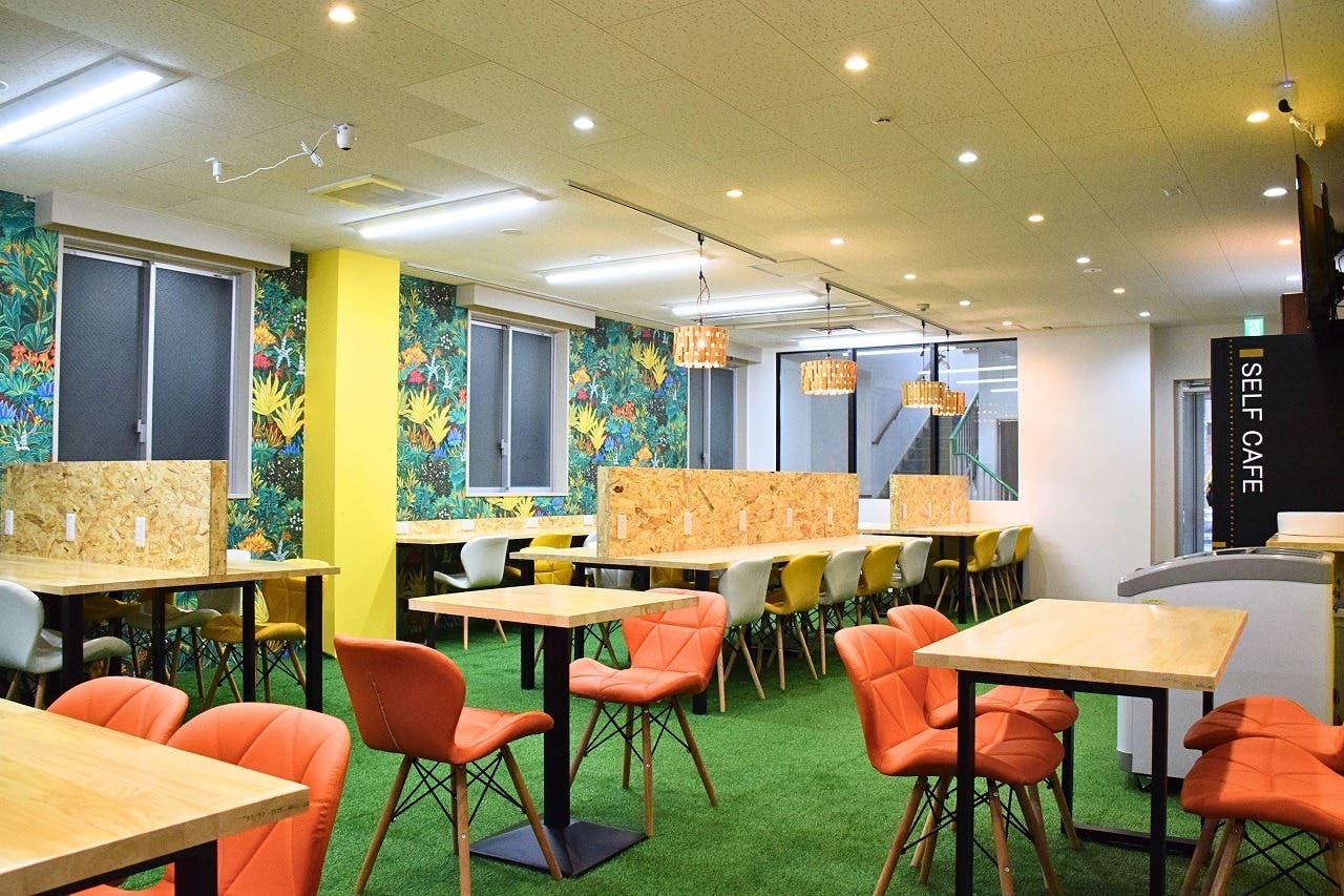 鶴舞線🚇原駅徒歩1分！カフェ内6人個室/グループ勉強・会議・講義に最適/🍱飲食持込OK/ホワイトボード・Wi-Fi・電源完備の写真6