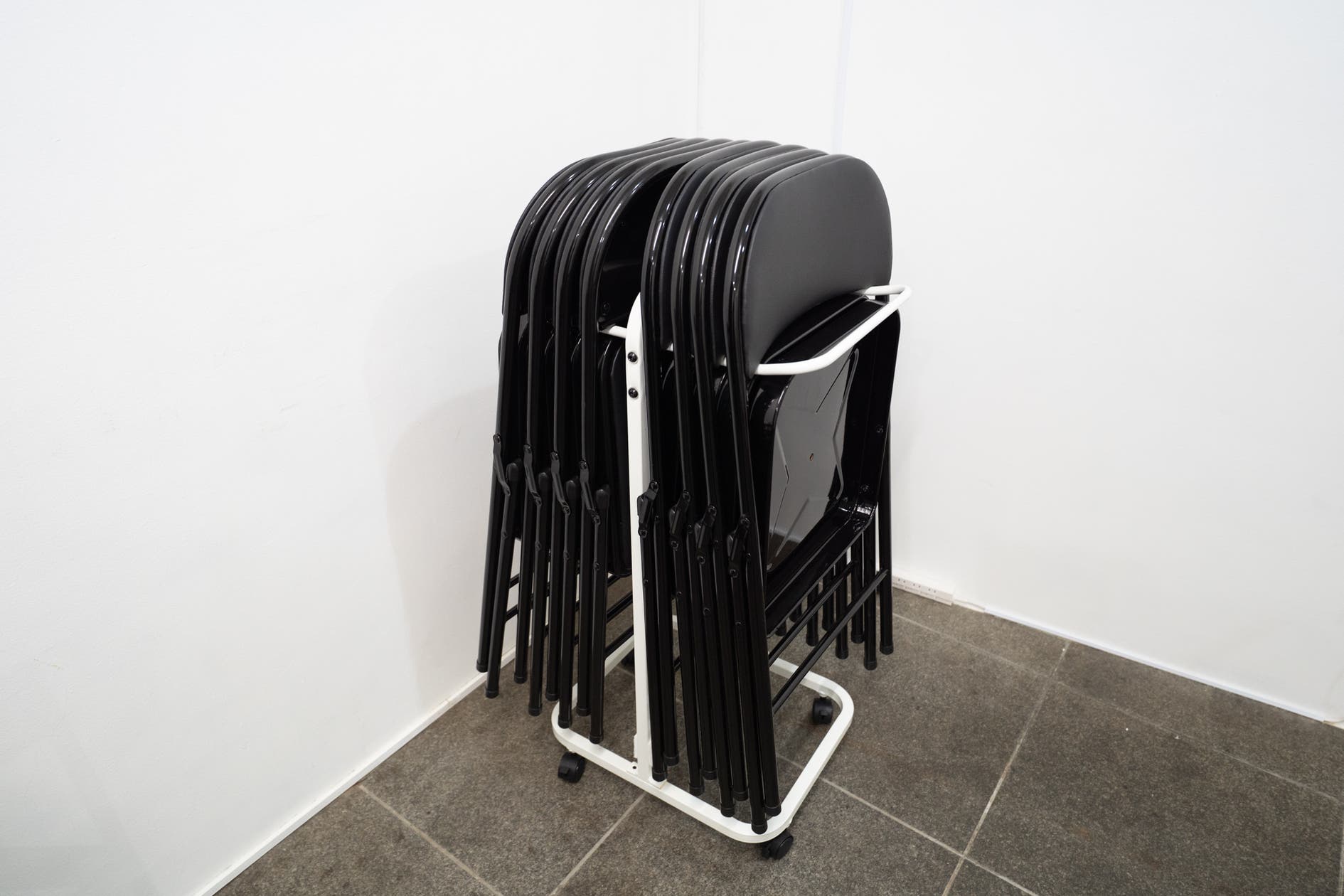 ＼NEW OPEN オープン価格／徒歩1分で地下へ。ダンス練習・撮影・鑑賞・楽器演奏の写真8