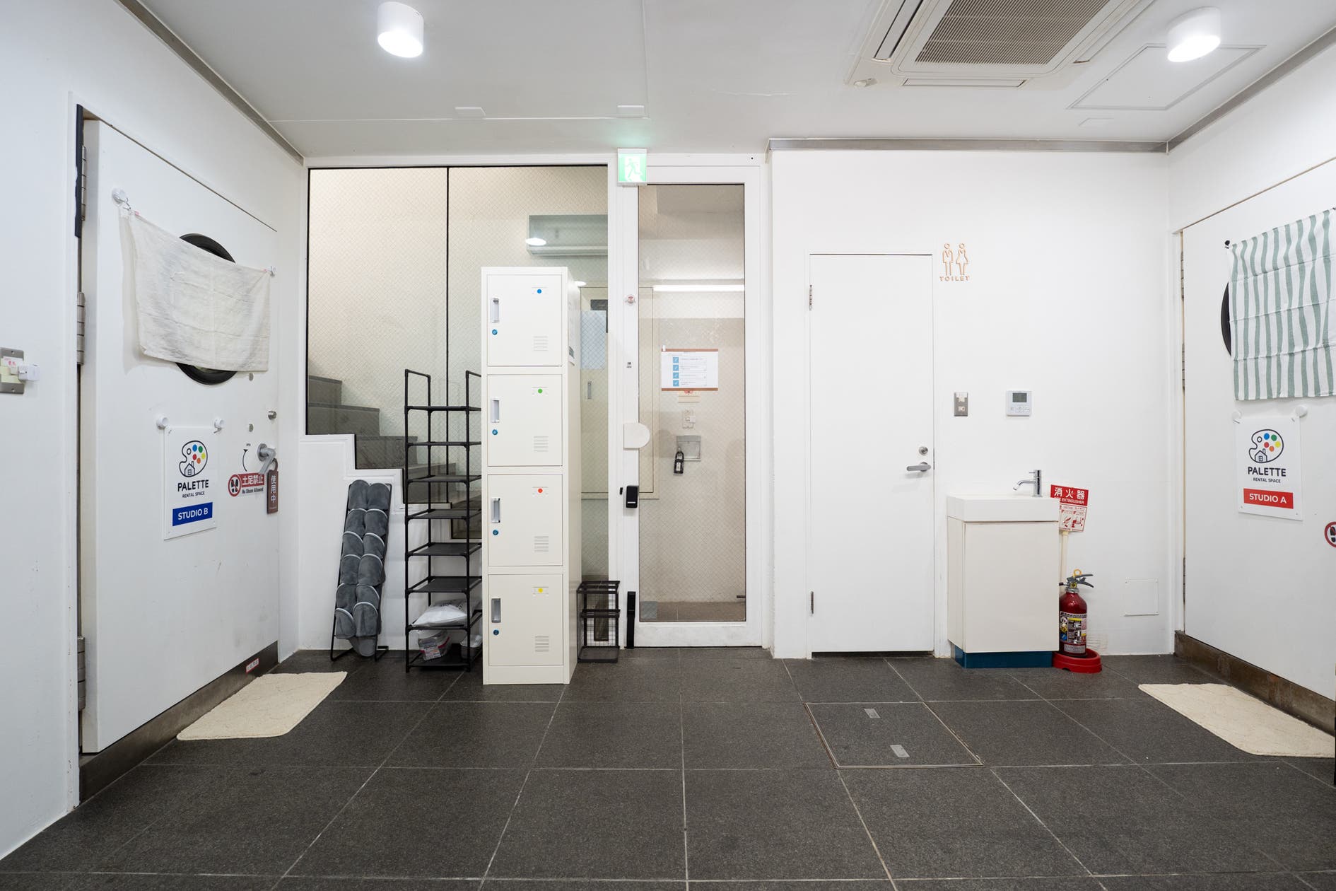 ＼NEW OPEN オープン価格／徒歩1分で地下へ。ダンス練習・撮影・鑑賞・楽器演奏の写真9